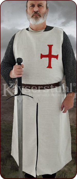 Waffenröcke und Umhänge für Ritter und Kreuzritter